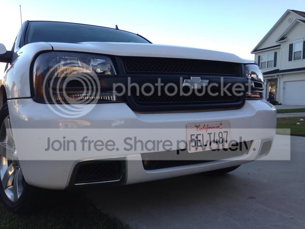 Plastidipped Grill on new to me white TBSS | Chevy Trailblazer SS Forum